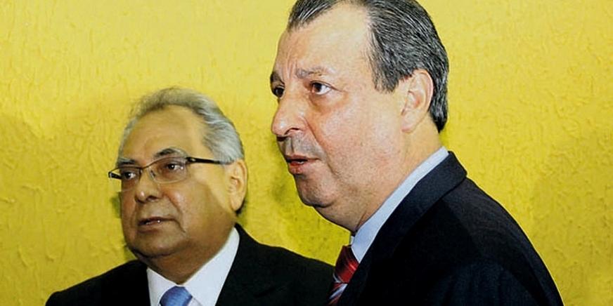 O governador Amazonino Mendes está à vontade, diz senador Omar Aziz