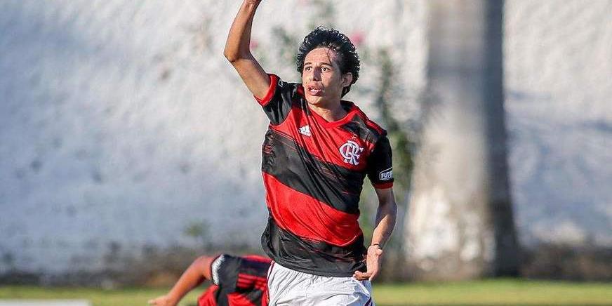 Jogador amazonense Werton fala sobre atual momento vivido no Flamengo