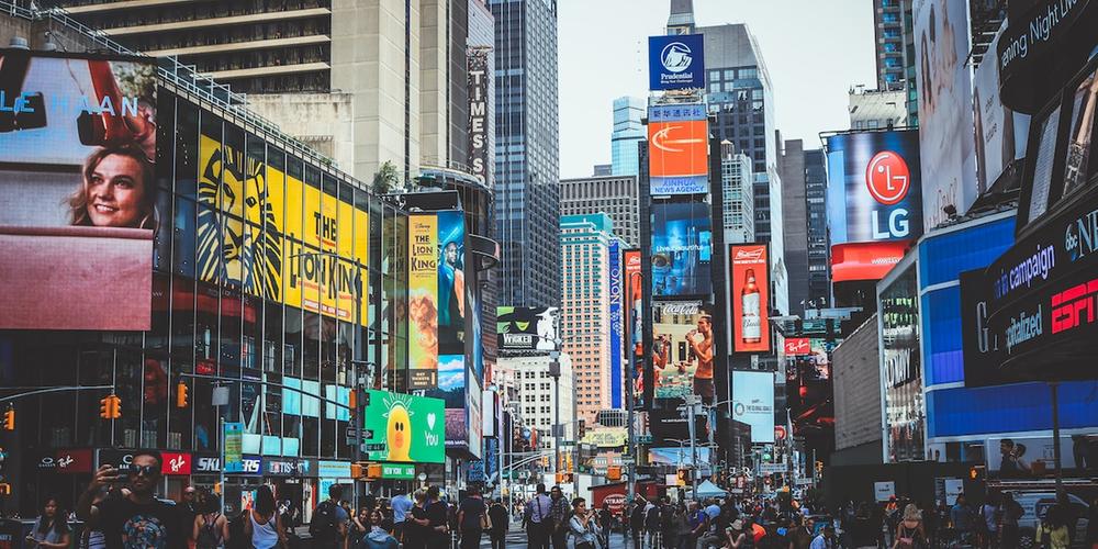 Como aparecer no telão da Times Square