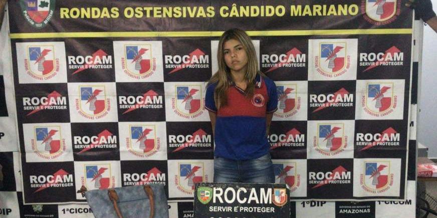 Jovem se finge de estudante para vender maconha e acaba presa pela Rocam